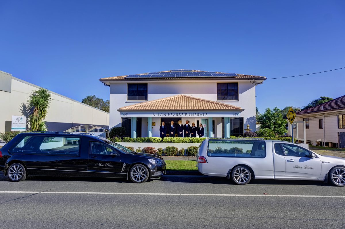 Home - Allan Pearse Funerals